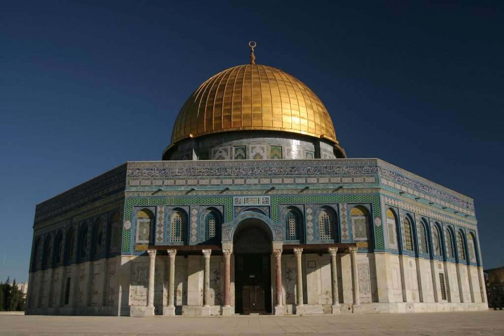 The Definitive Guide: The Most Famous Landmark in Every Arab Country ...